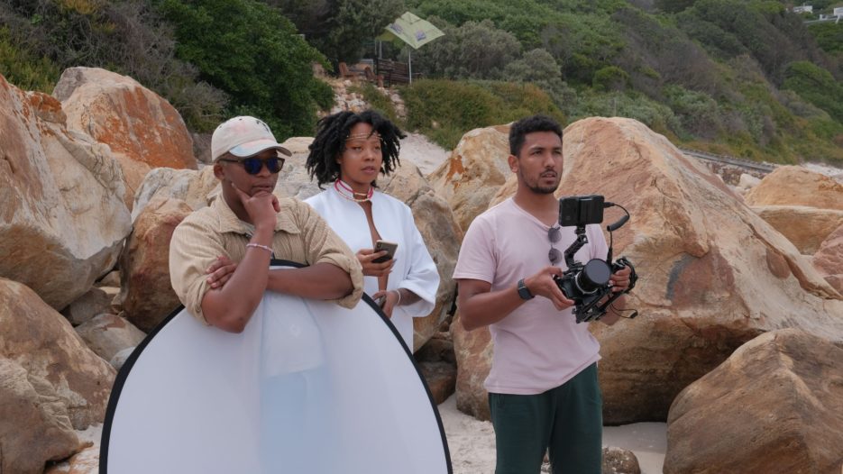 IN CONVERSATION WITH AVIWE APLENI ABOUT ‘LANDING’ VIDEO AHEAD OF ...