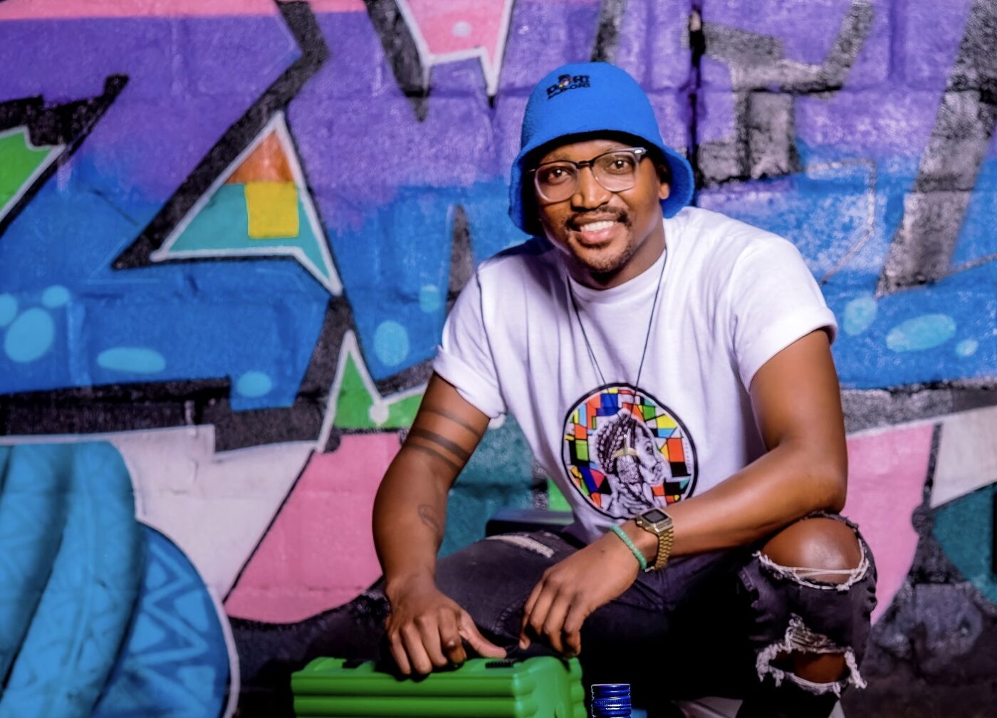 Rapping it with Ras Silas - Between 10and5